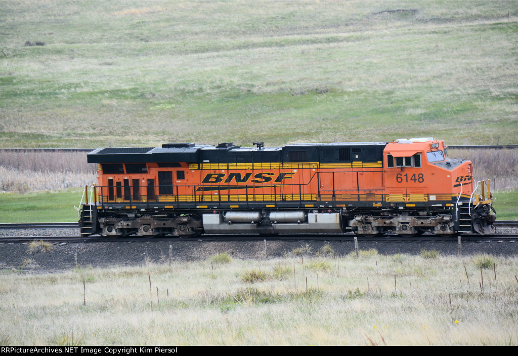 BNSF 6148